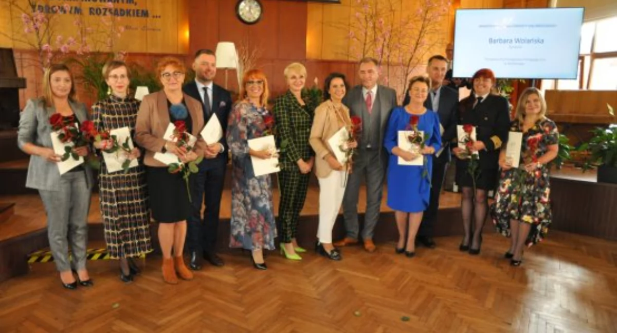 Powiatowy Dzień Edukacji Narodowej Doceniono Najlepszych Nauczycieli I