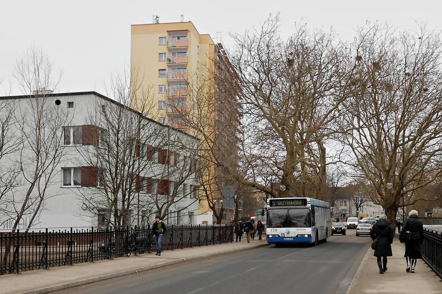 Kołobrzeskie autobusy – więcej osób za darmo, radni klepnęli ceny ...